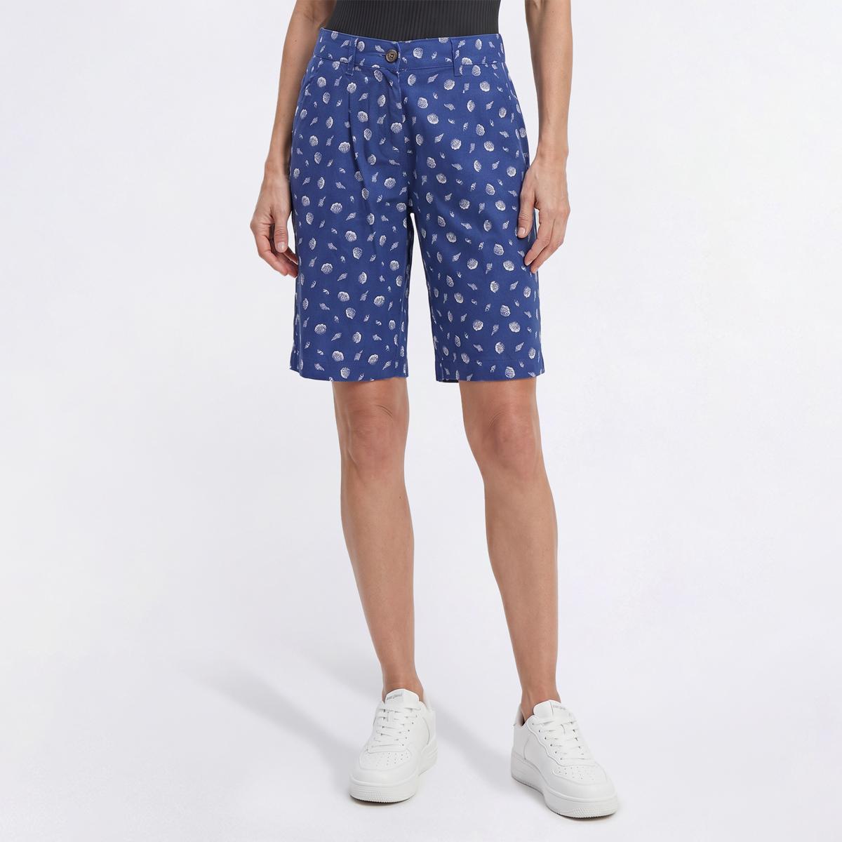 Click here for Womens da-sh Conversational Coastal Seashell Bermu... prices